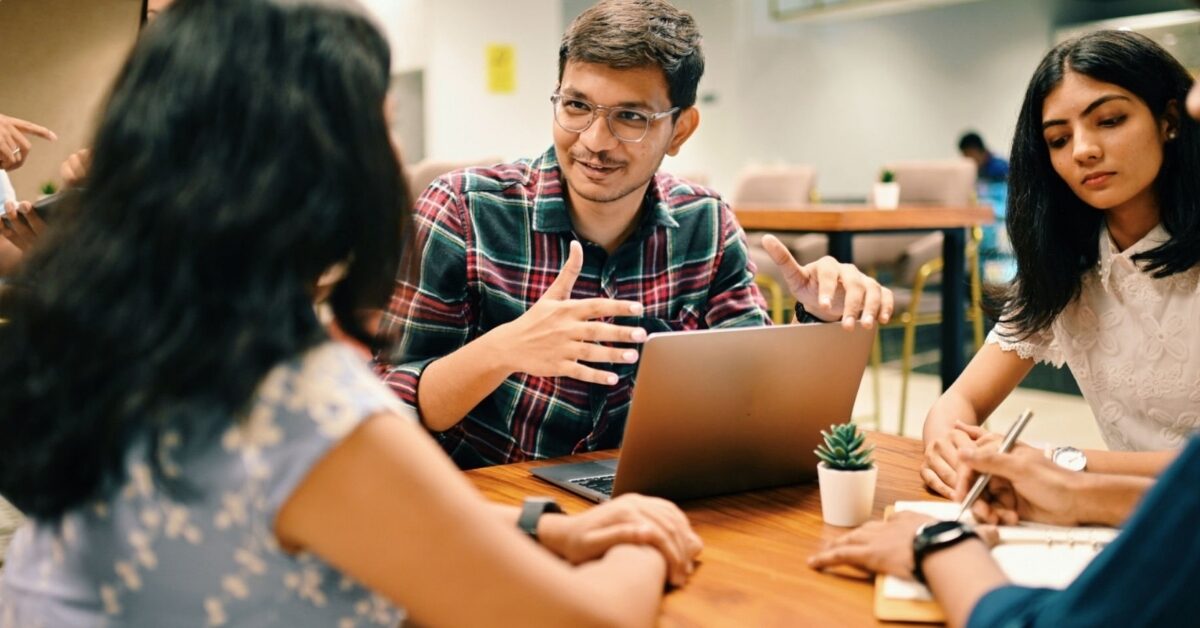 Understanding 5 Work Environments for Effective Career Moves ...